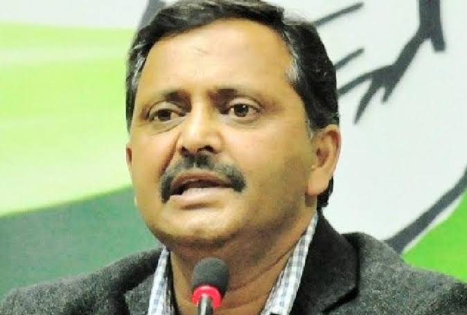 Naresh Chauhan is media advisor to Sukhu, Butail IT advisor - Sun Post