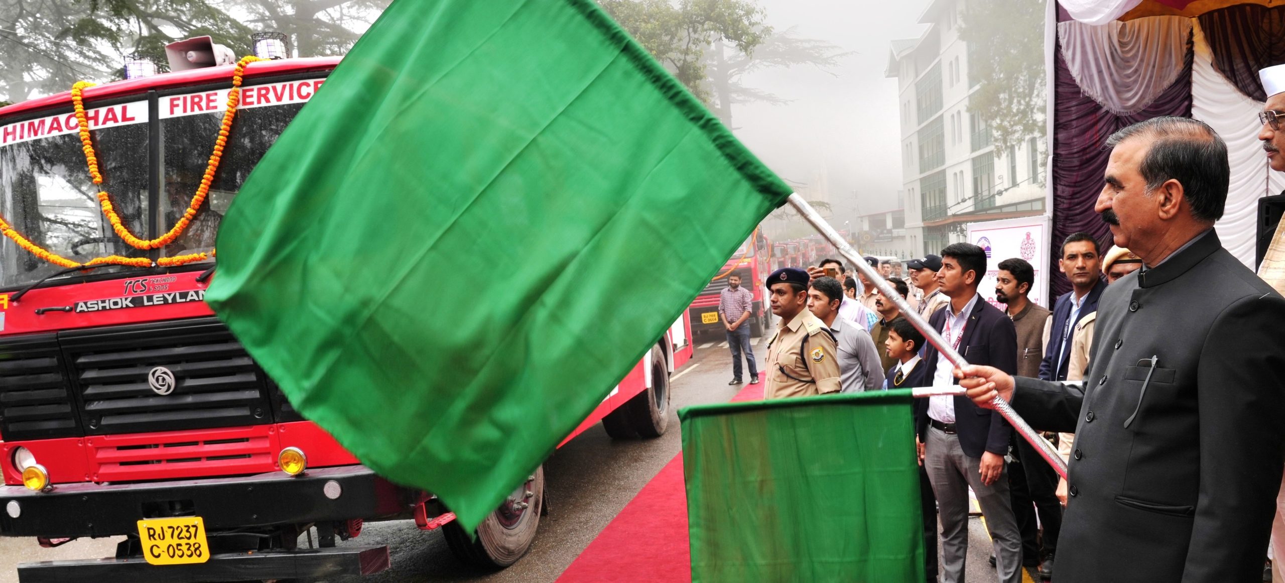 Himachal gets 10 more hi-tech fire tenders - Sun Post